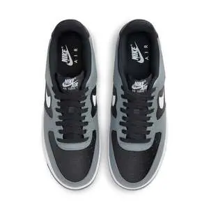 Nike Force 1 '07 Lv8 Low Top Sneakers - Black/gray