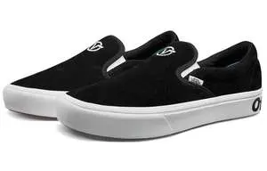 VANS Comfycush Slip-on Distort Sneakers