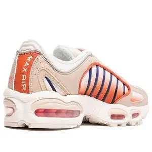 Nike Max Tailwind Sneakers - Orange
