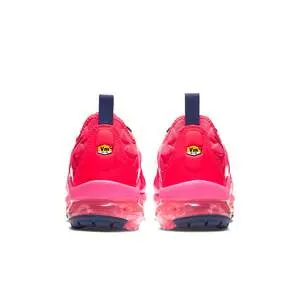 Nike Vapormax Plus Athletic Sneakers - Red