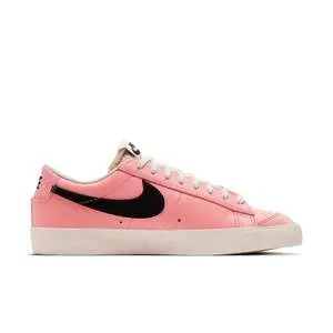 Nike Blazer Low '77 Sneakers - Pink