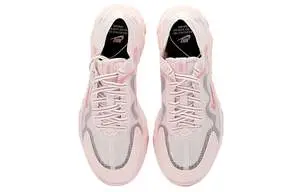 Nike Renew Lucent Sneakers - Pink