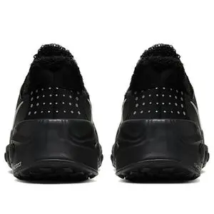 Nike Cruzrone "triple " Sneakers - Black
