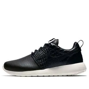 Nike Roshe One Lx " Ivory" Sneakers - Black
