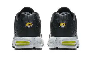 Nike Max Plus Premium Sneakers - Black/grey
