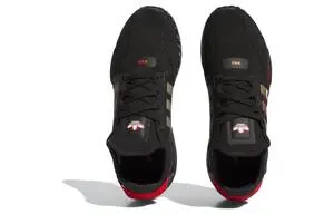 Adidas Nmd_r1 V2 Sneakers - Core Black/cloud White/red