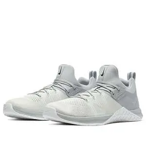Nike Metcon Flyknit 3 Athletic Sneakers - Grey/white