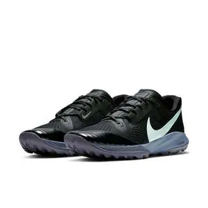 Nike Zoom Terra Kiger 5 Athletic Sneakers