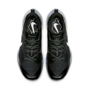 Nike Zoom Terra Kiger 5 Athletic Sneakers