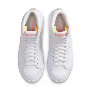 Nike Blazer Mid '77 Vintage Gold Emblem Sneakers - White/orange