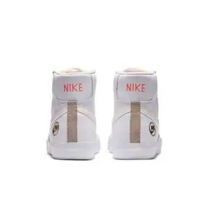 Nike Blazer Mid '77 Vintage Gold Emblem Sneakers - White/orange