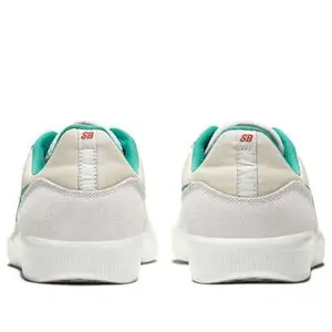 Nike Team Classic "photon Dust" Sneakers - Green