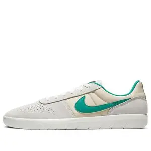 Nike Team Classic "photon Dust" Sneakers - Green