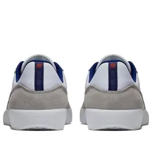 Nike Team Classic Sb Sneakers - Grey