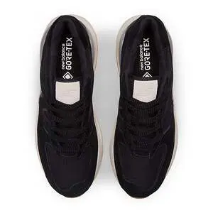 NEW BALANCE 57/40 Gore-tex Sneakers - Black/white/beige