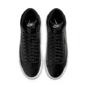 Nike Blazer Mid Premium Sneakers