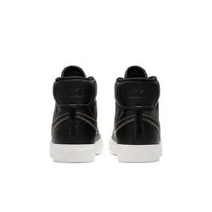 Nike Blazer Mid Premium Sneakers