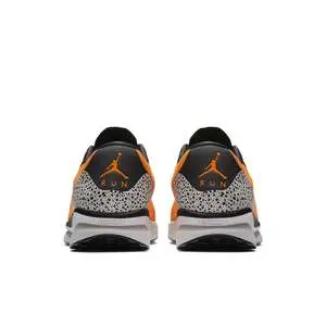 JORDAN Air Tenacity 88 Sneakers - Black/orange