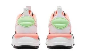 PUMA Rs-curve Sneakers