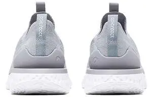 Nike Epic Phantom React Flyknit Sneakers - Gray/white
