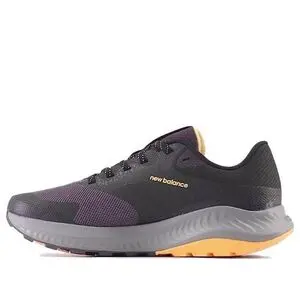 NEW BALANCE Dynasoft Nitrel V5 Shoes - Purple/black
