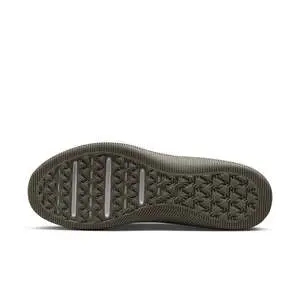 Nike Mc Trainer 2 "phantom Green Strike" Sneakers - Beige/green