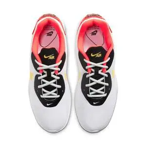 Nike Max Oketo Sneakers