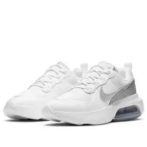 Nike Max Verona Sneakers - White/silver