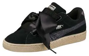 PUMA Suede Heart Safari Sneaker