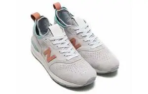 NEW BALANCE 997 Nimbus Cloud Sneakers - Grey/pink