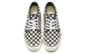 VANS Chukka Dx Sf Surf Check Sneakers - White/black