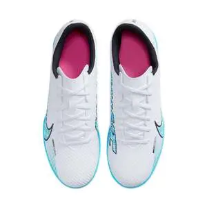 Nike Mercurial Vapor 15 Club Ic Athletic Sneakers