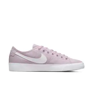 Nike Blazer Court Sb Low Top Sneakers - Pink/blue