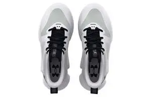 Under Armour Flow Breakthru 3 Basketball Shoes - White/black