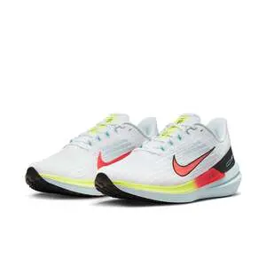 Nike Zoom Winflo Sneakers - White/black/volt
