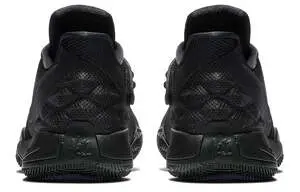 Nike Kyrie Low Basketball Sneakers - Black
