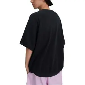 CONVERSE Retro Chuck Crew T-shirt Asia Sizing - Black