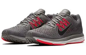 Nike Zoom Winflo 5 Athletic Sneakers - Grey