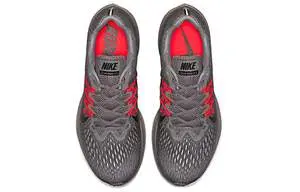 Nike Zoom Winflo 5 Athletic Sneakers - Grey