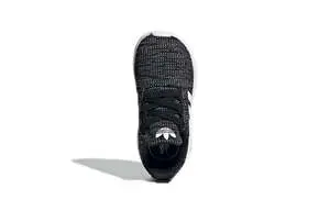 Adidas Swift Run 22 Sneakers - Core Black/cloud White/grey Five