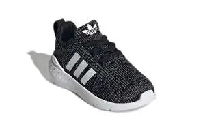 Adidas Swift Run 22 Sneakers - Core Black/cloud White/grey Five