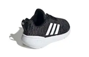 Adidas Swift Run 22 Sneakers - Core Black/cloud White/grey Five