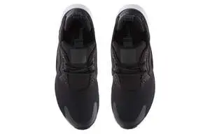 REEBOK Furylite Aom Sneakers