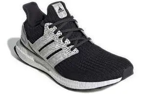 Adidas Ultraboost Sneakers