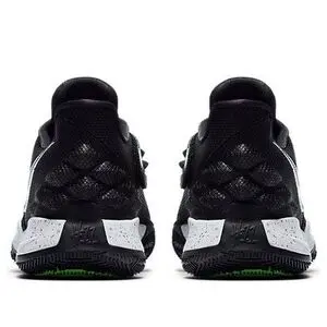 Nike Kyrie Low Athletic Sneakers - Black