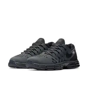 Nike Lunar Fingertrap Tr Sneakers - Black