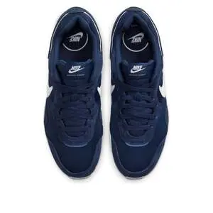 Nike Venture Runner Wide Sneakers - Navy