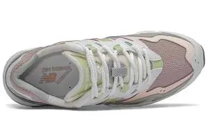 NEW BALANCE 850 " Green" Sneakers - Pink