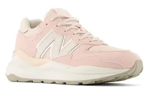 NEW BALANCE 57/40 Low Top Sneakers