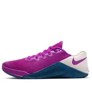 Nike Metcon 5 Athletic Sneakers - Purple/blue/red